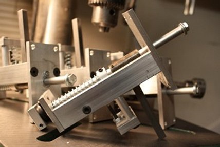 THRUSTERS - flyballequip.com